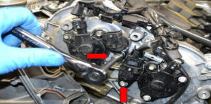 How to Replace Camshaft Position Sensor for Mercedes Benz - Auto Repair ...