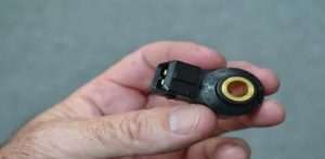 How to Replace Mercedes Benz Knock Sensor - Auto Repair Technician Home